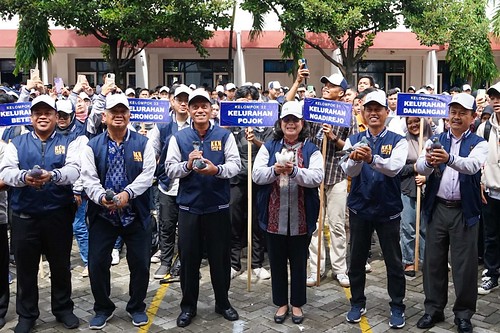Pj Wali Kota Kediri Lepas 1172 Mahasiswa UN PGRI Kediri Untuk KKN ... Pj Wali Kota Kediri Lepas 1172 Mahasiswa UN PGRI Kediri Untuk KKN ...